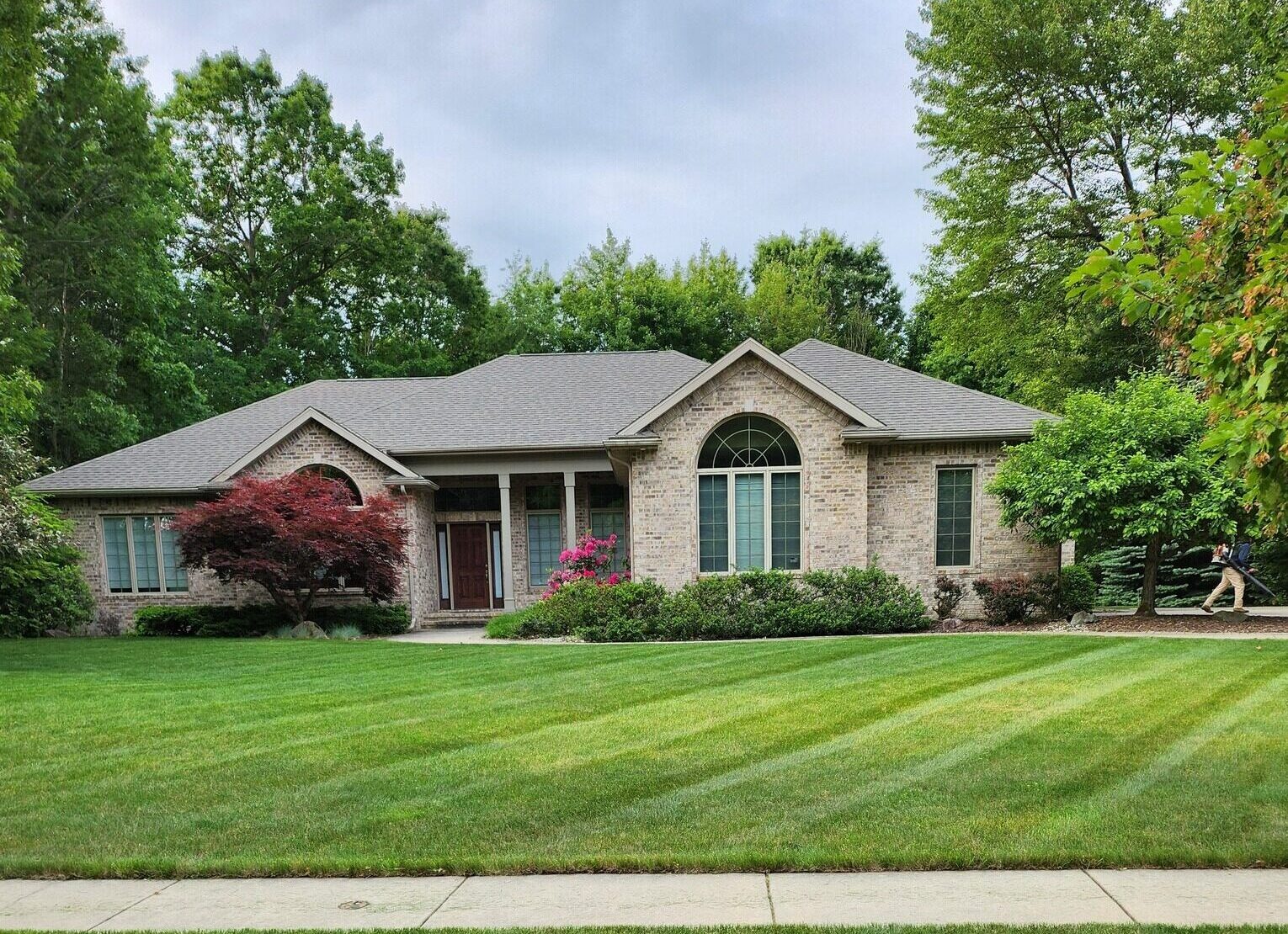 What is the best mowing company near me? - Reder Landscaping ...